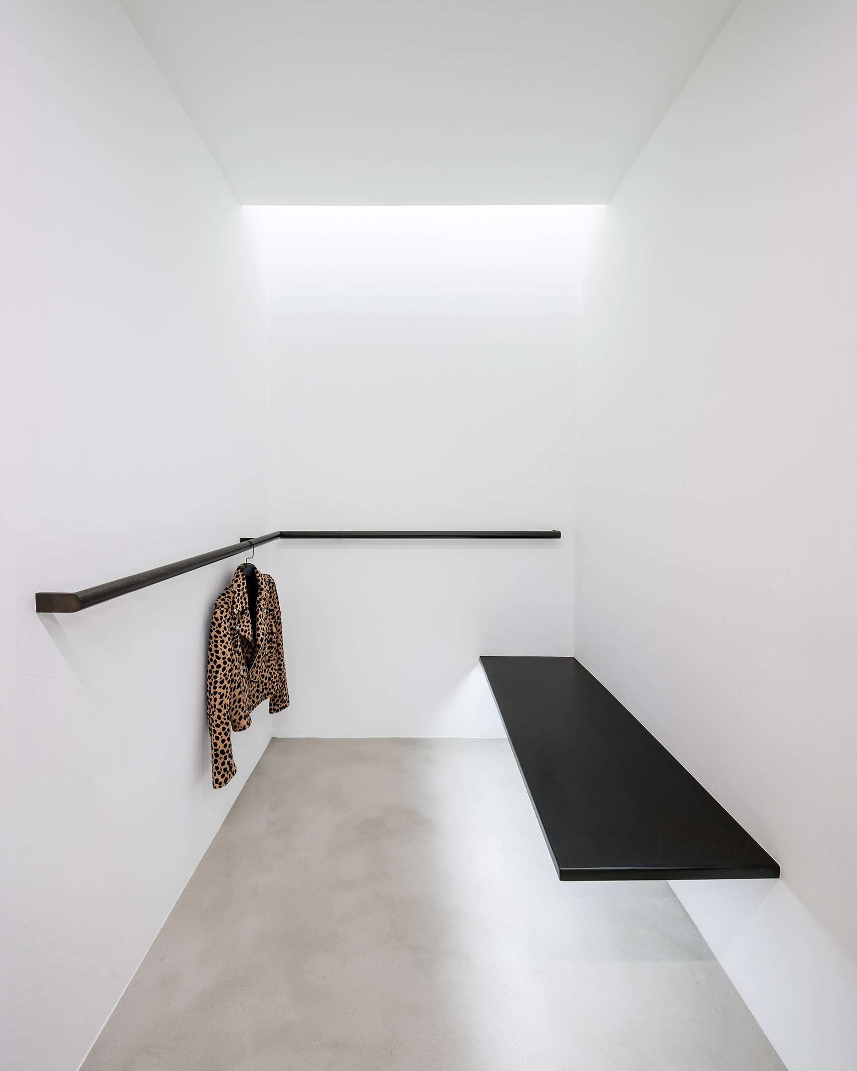 RtA Flagship Store, LA by Dan Brunn Architecture - 谷德设计网