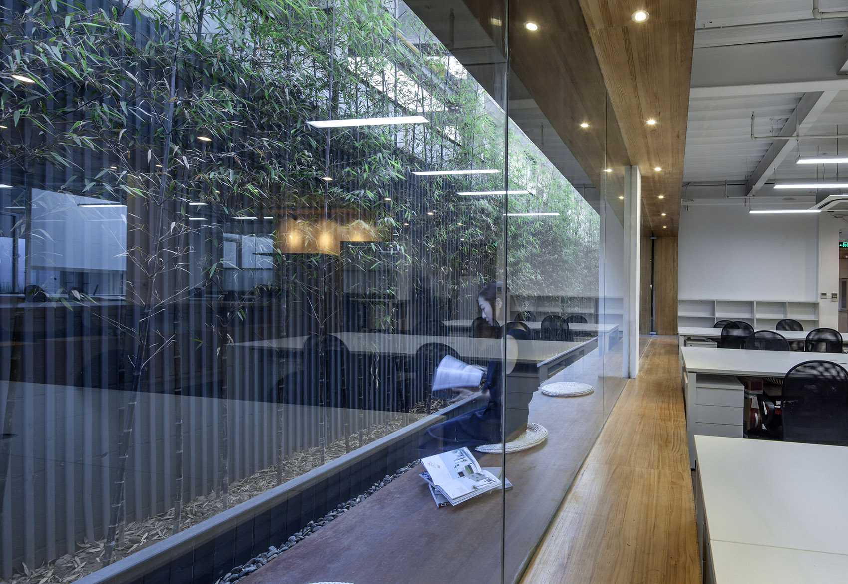 Renovation of Micron Architecture Office of W&R Group by Micron ...