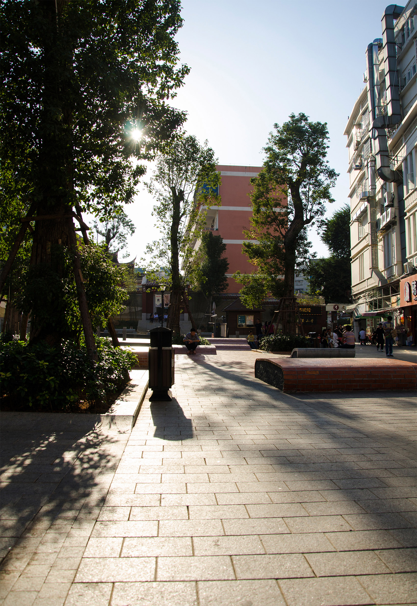 Xiamen Champion Cultural Square, China by UEDE - 谷德设计网