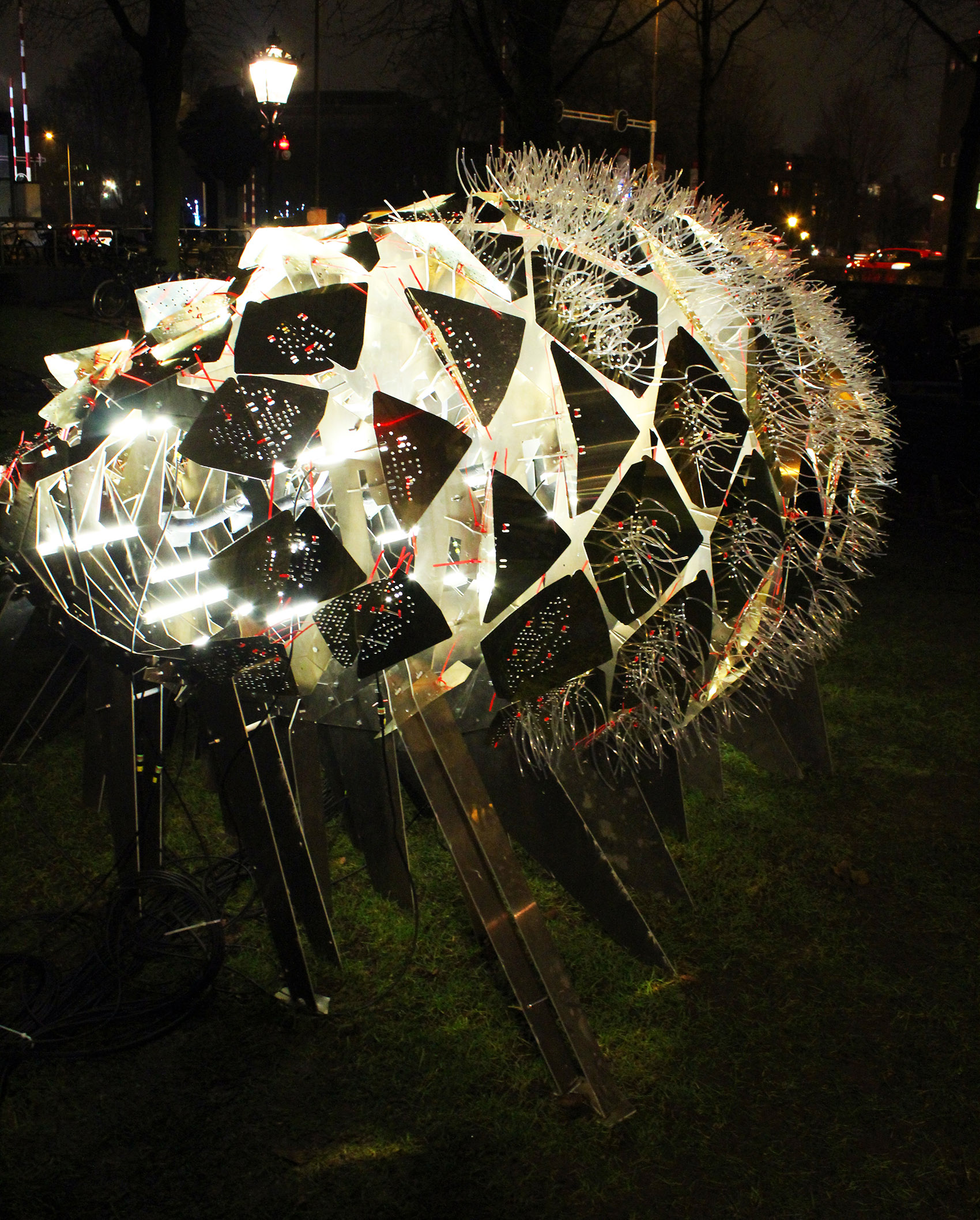 Flowering Phantasm, Amsterdam, Netherlands by studioMODO - 谷德设计网