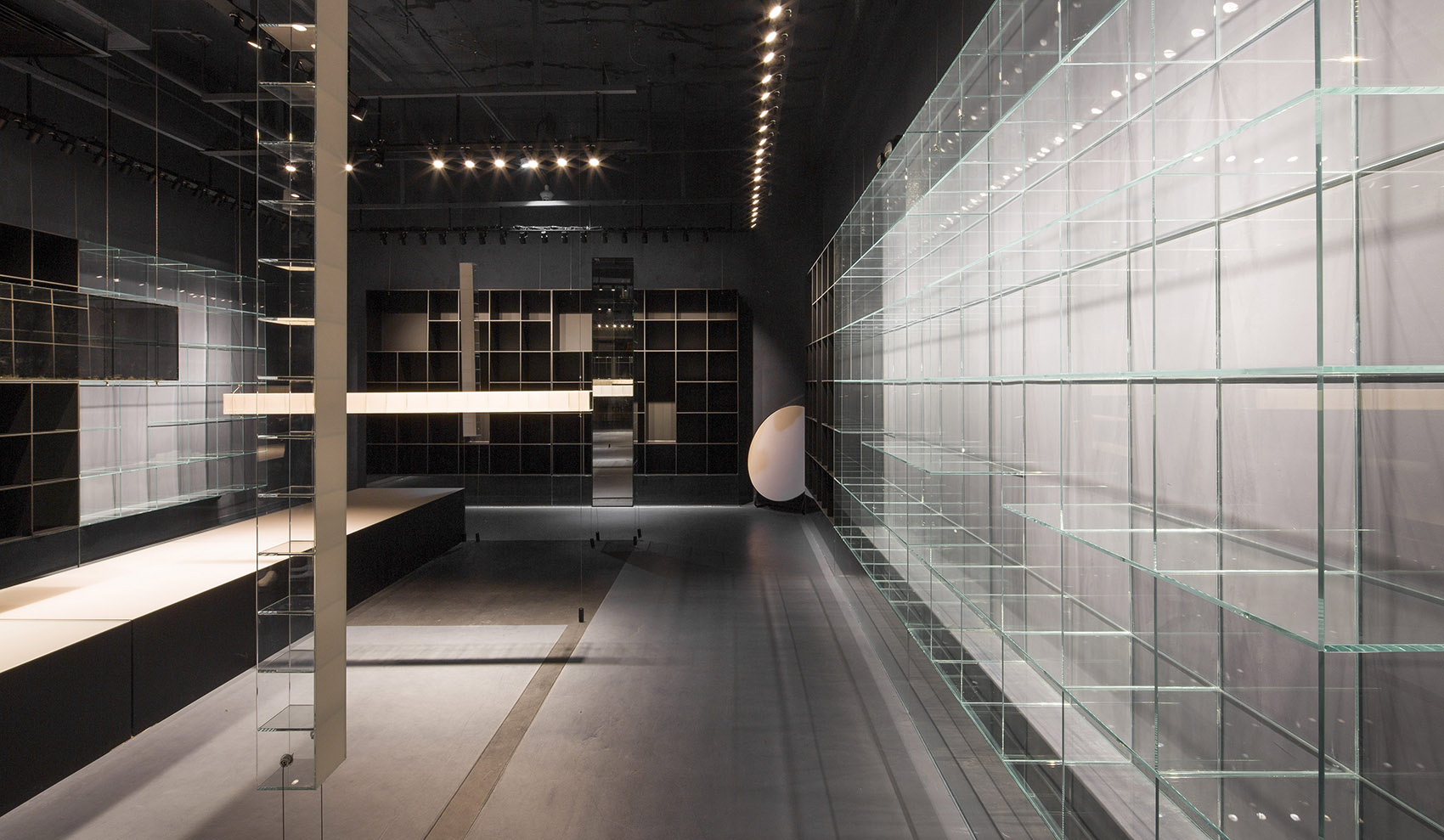 ACC SHOP in Guangzhou, China by DOMANI - 谷德设计网