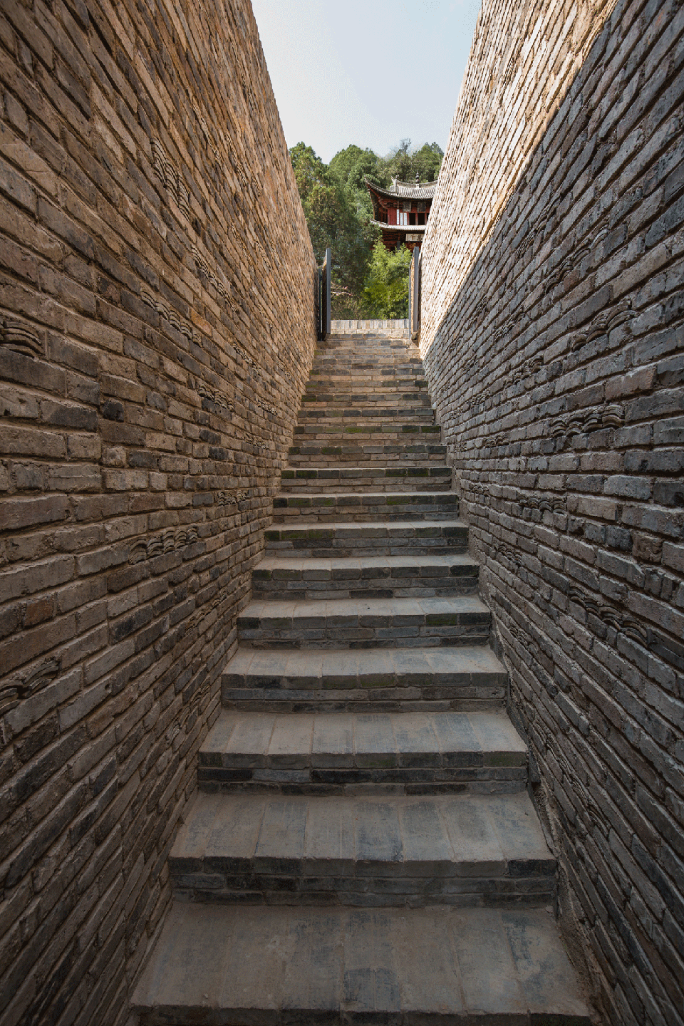 An Introduction to the Xiushan Temple Environmental By QAD - 谷德设计网