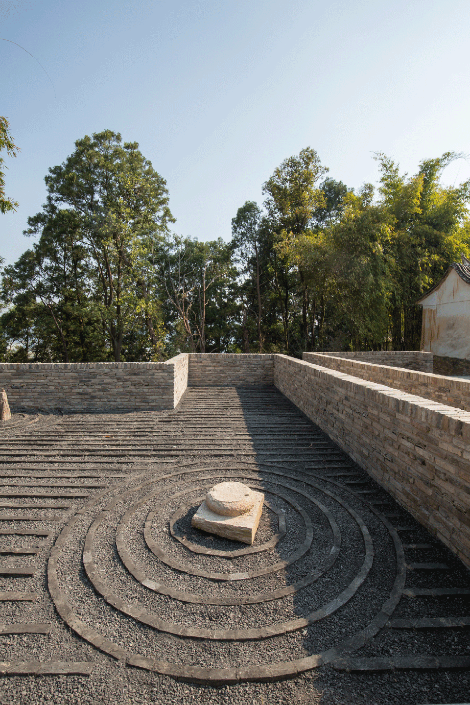 An Introduction to the Xiushan Temple Environmental By QAD - 谷德设计网