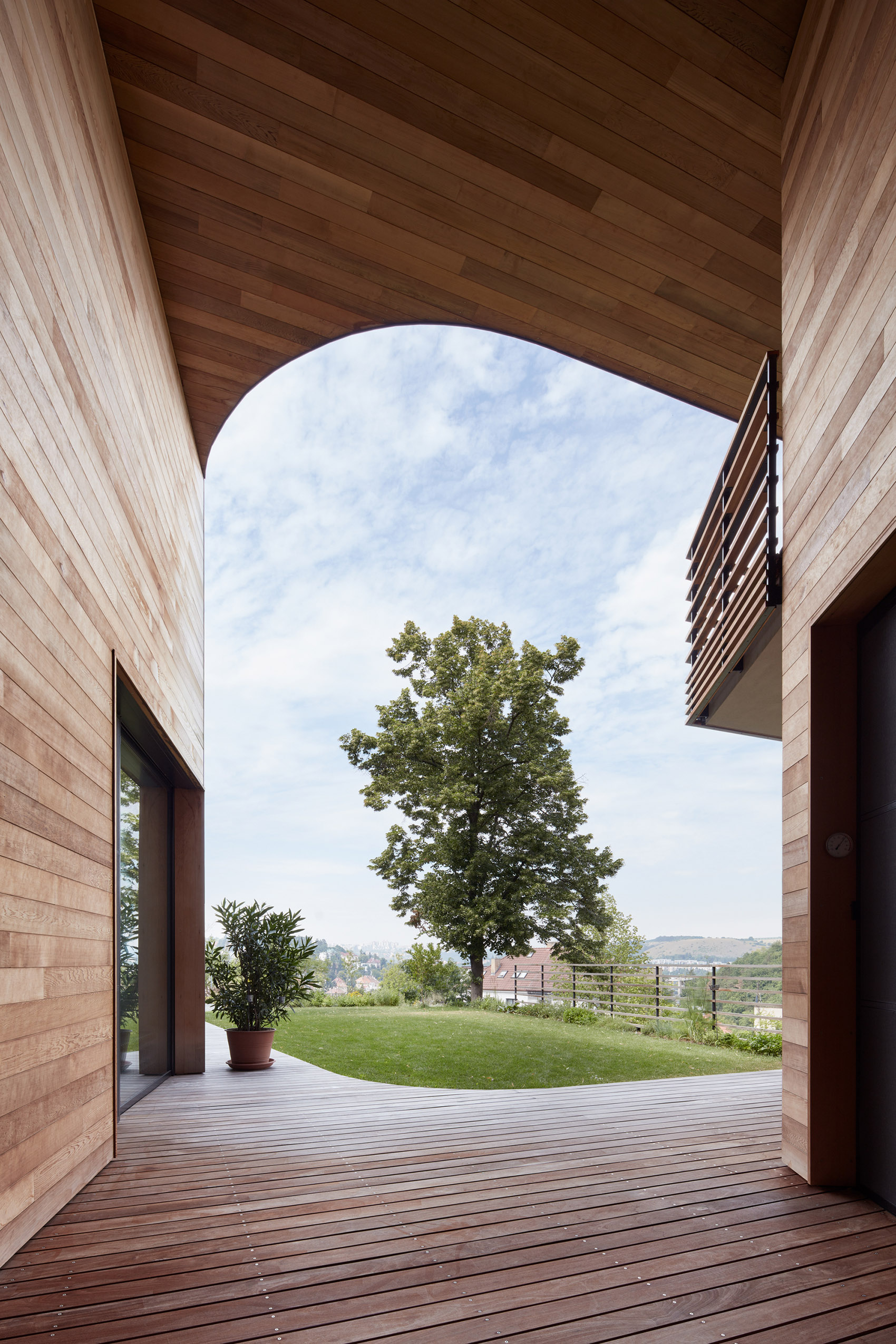 Villa H by Atelier 6, s.r.o. - 谷德设计网