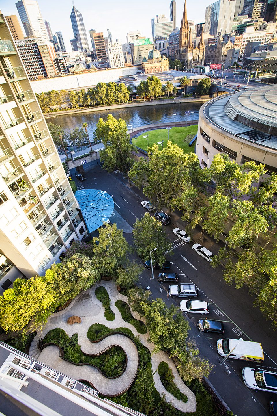 Southgate Project By Ian Barker Gardens - 谷德设计网