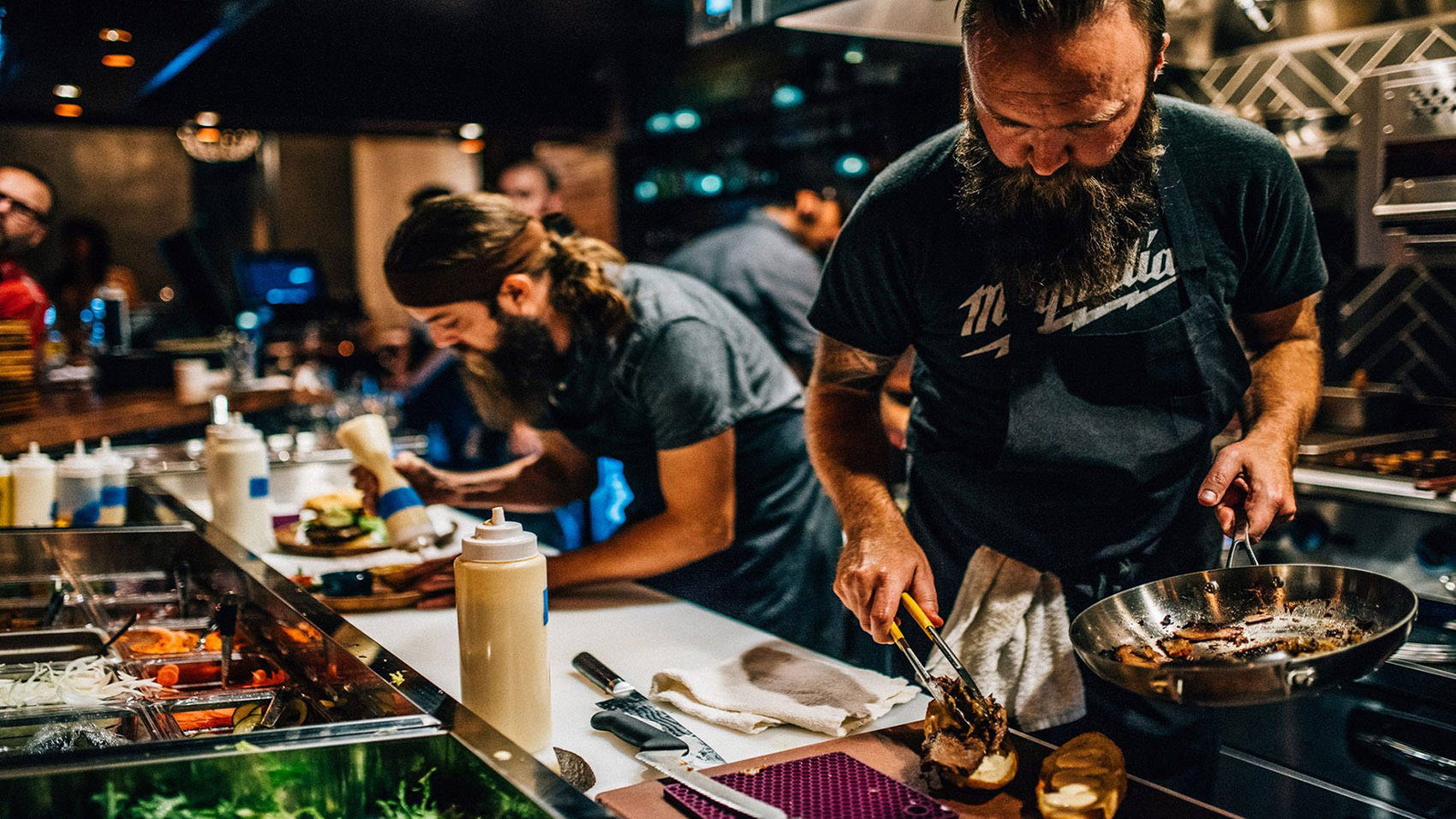 Interior design of Native Hostel By Joel Mozersky Design - 谷德设计网