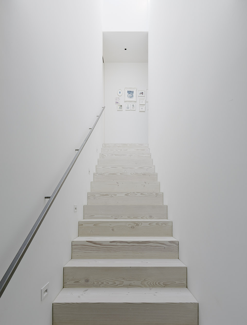 Remember House by Edmonds + Lee Architects - 谷德设计网