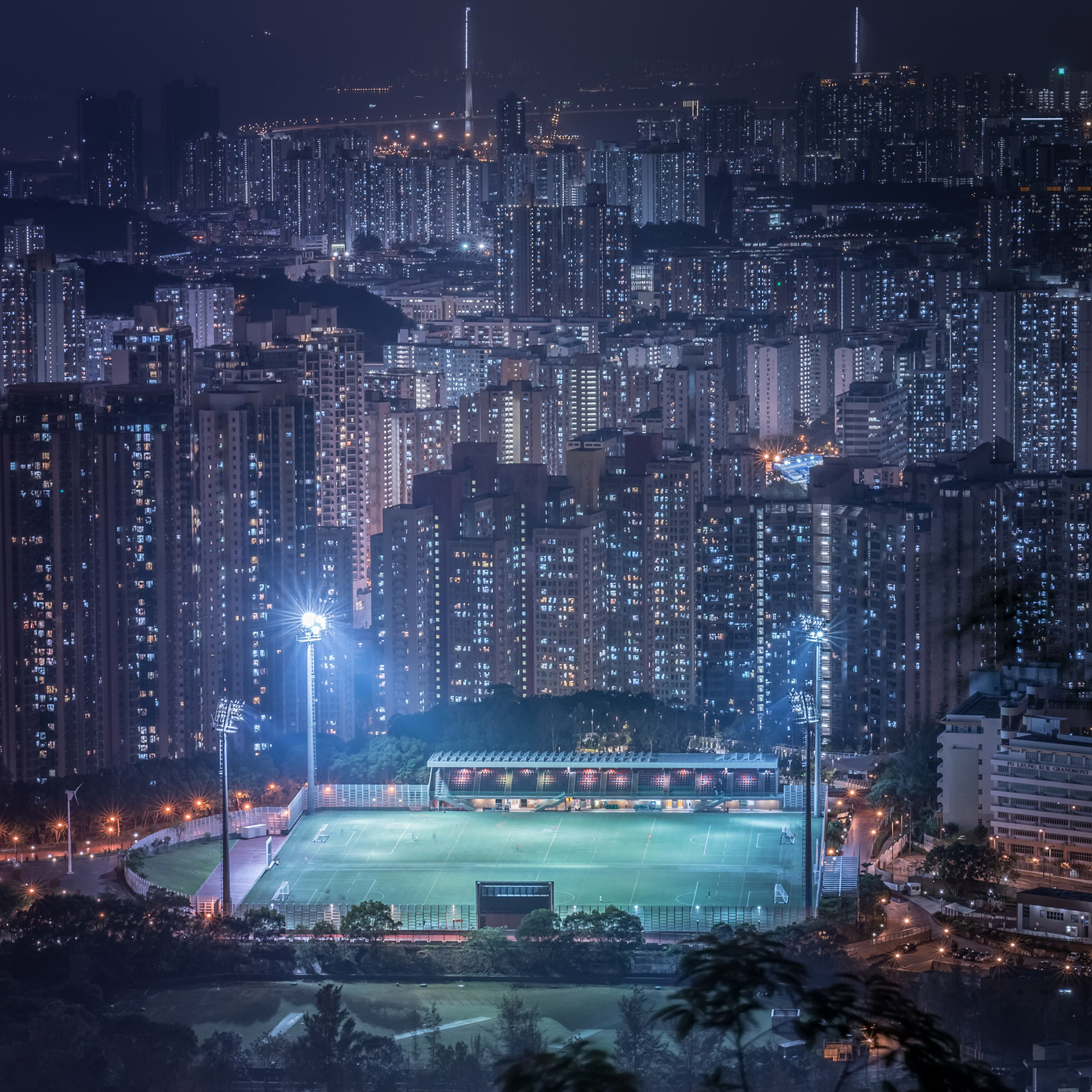Photography : Ultraviolet Break of Day, Shenzhen + Hong Kong, China by ...