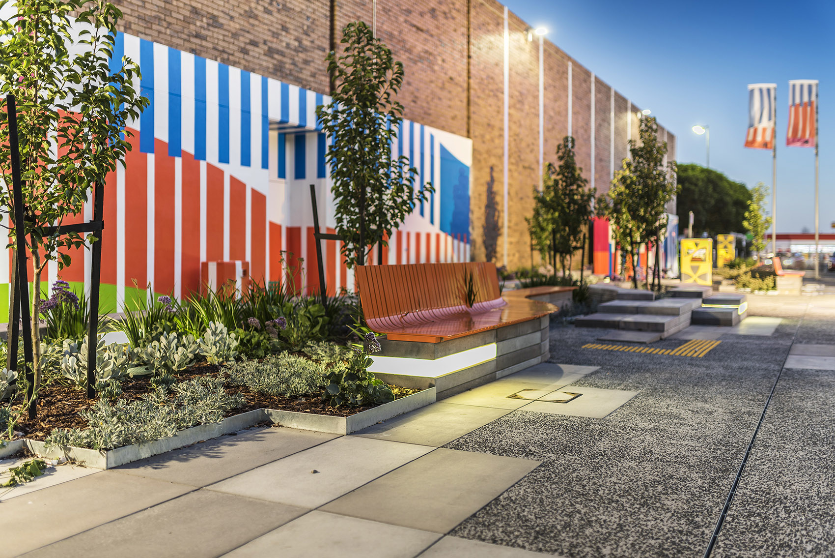 Morgan Court landscape design by Enlocus - 谷德设计网