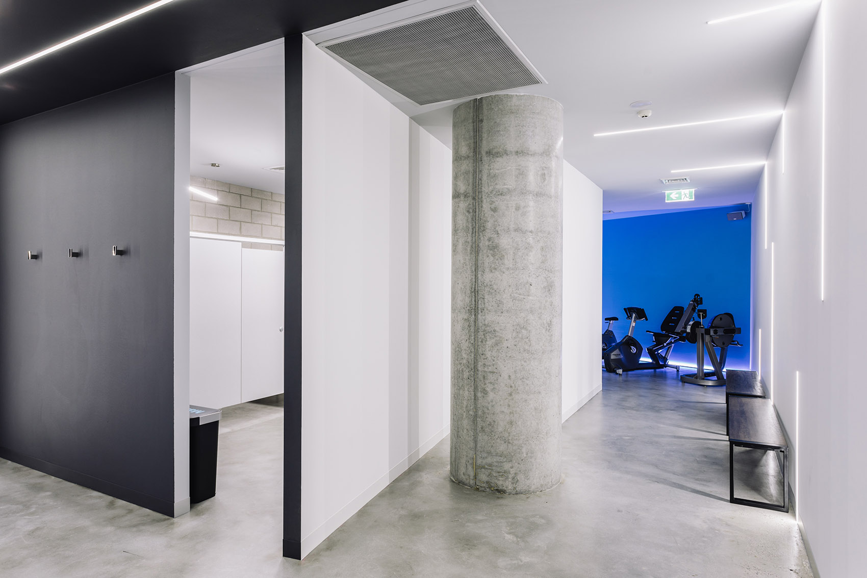 Gravity Cryotherapy Centre by Rara Architecture - 谷德设计网