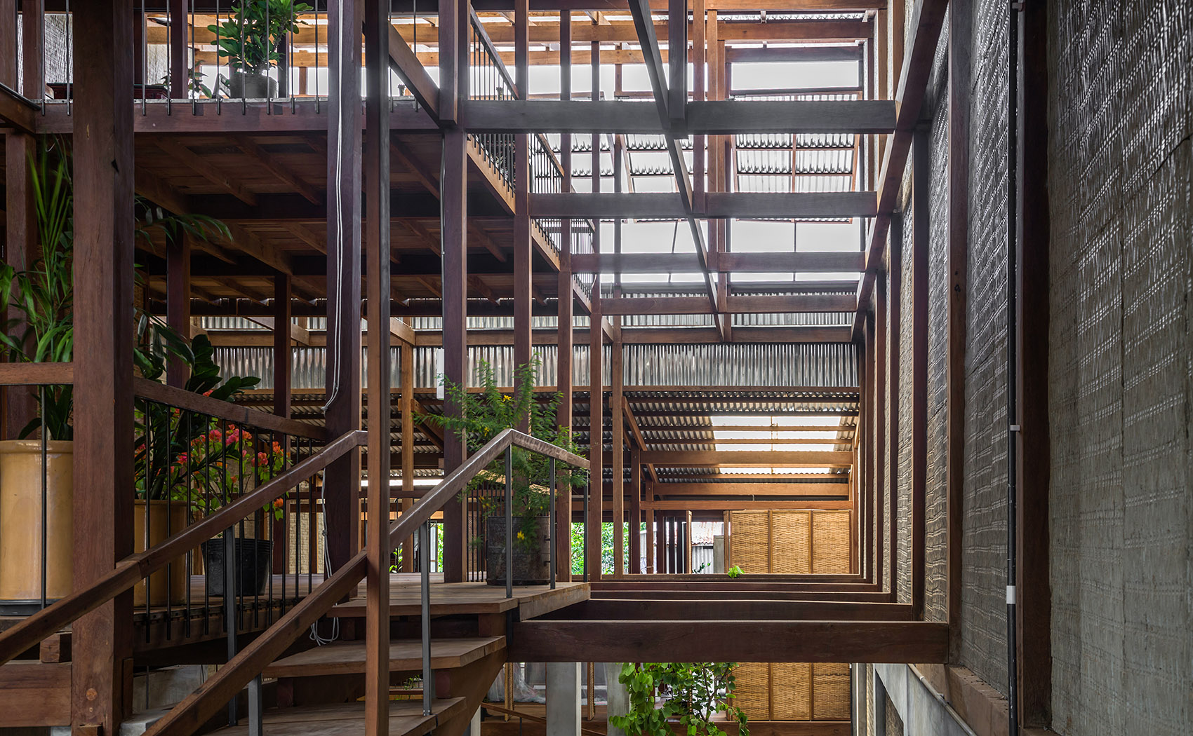 House in Chau Doc By NISHIZAWA ARCHITECTS - 谷德设计网