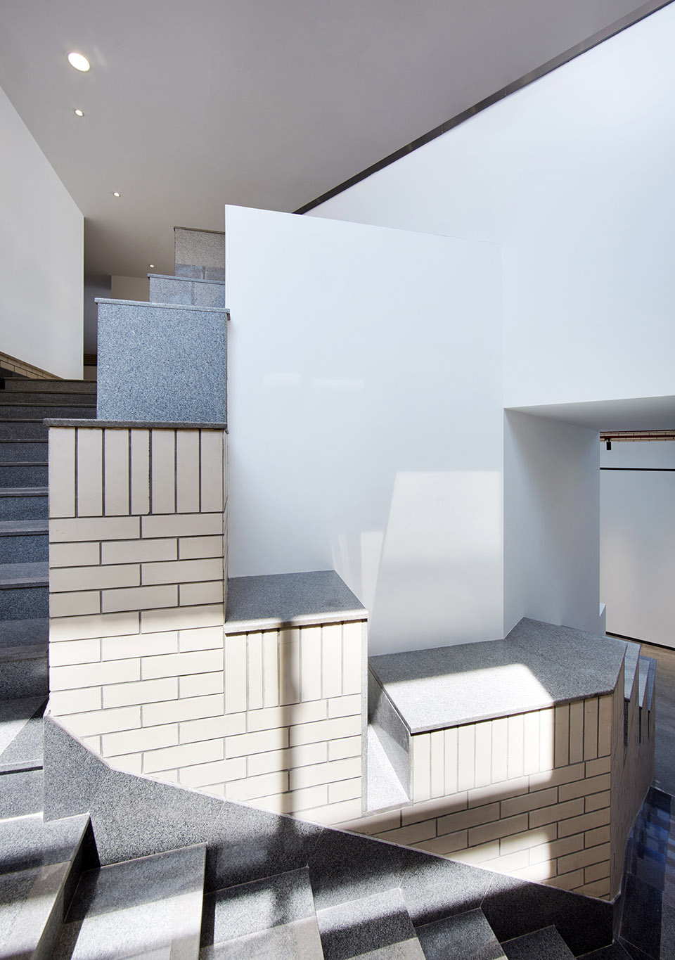 The Public Space of Central Academy of Fine Arts Building #14 ...