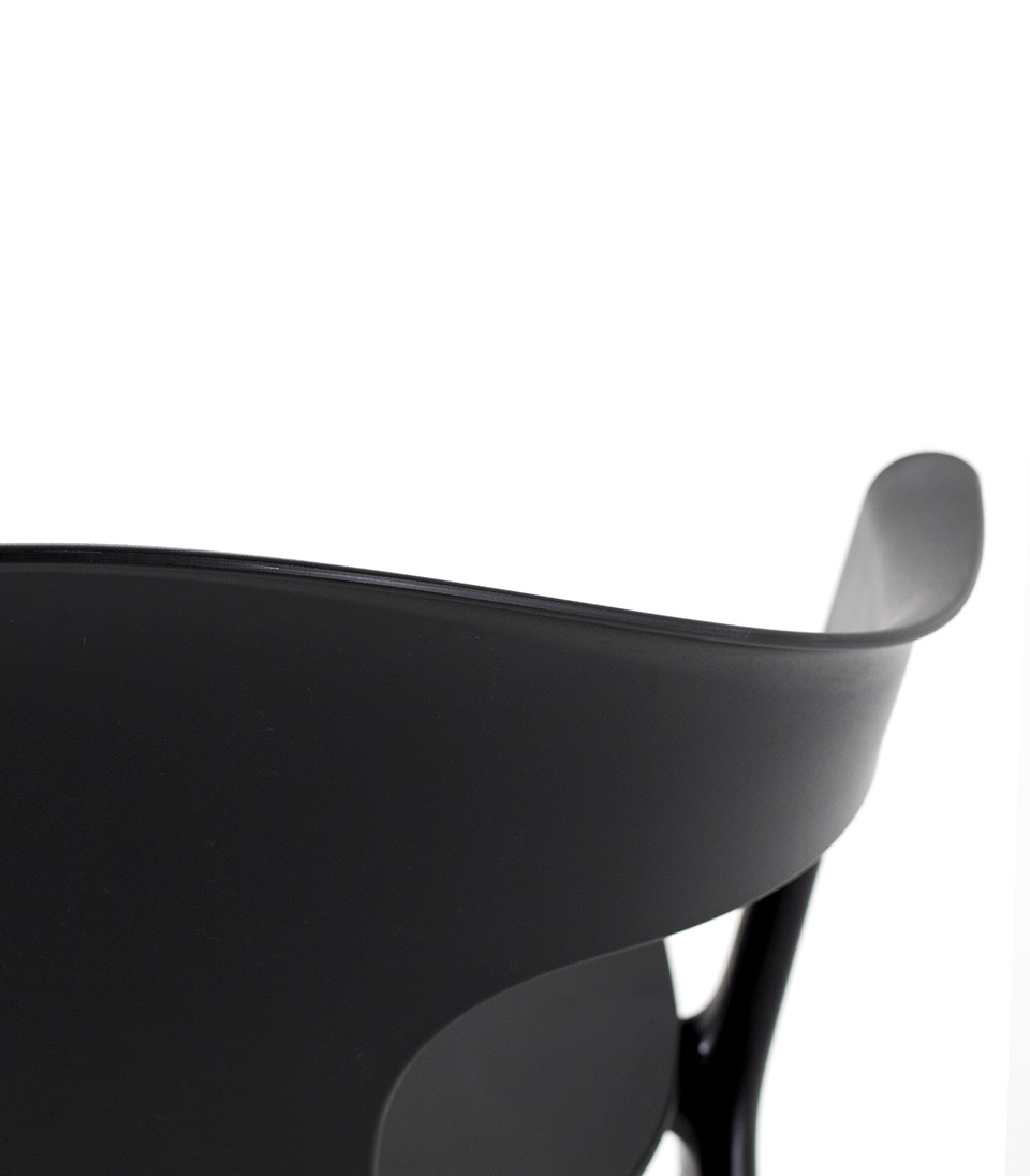 AXYL collection by Benjamin Hubert x LAYER - 谷德设计网