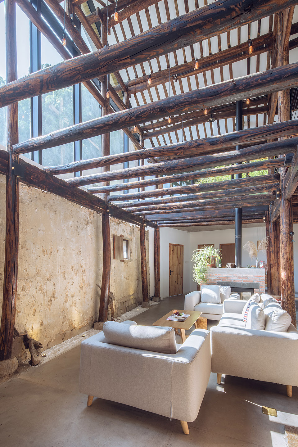 Half House：Facing a wall, and thinking over By Atelier-lai - 谷德设计网