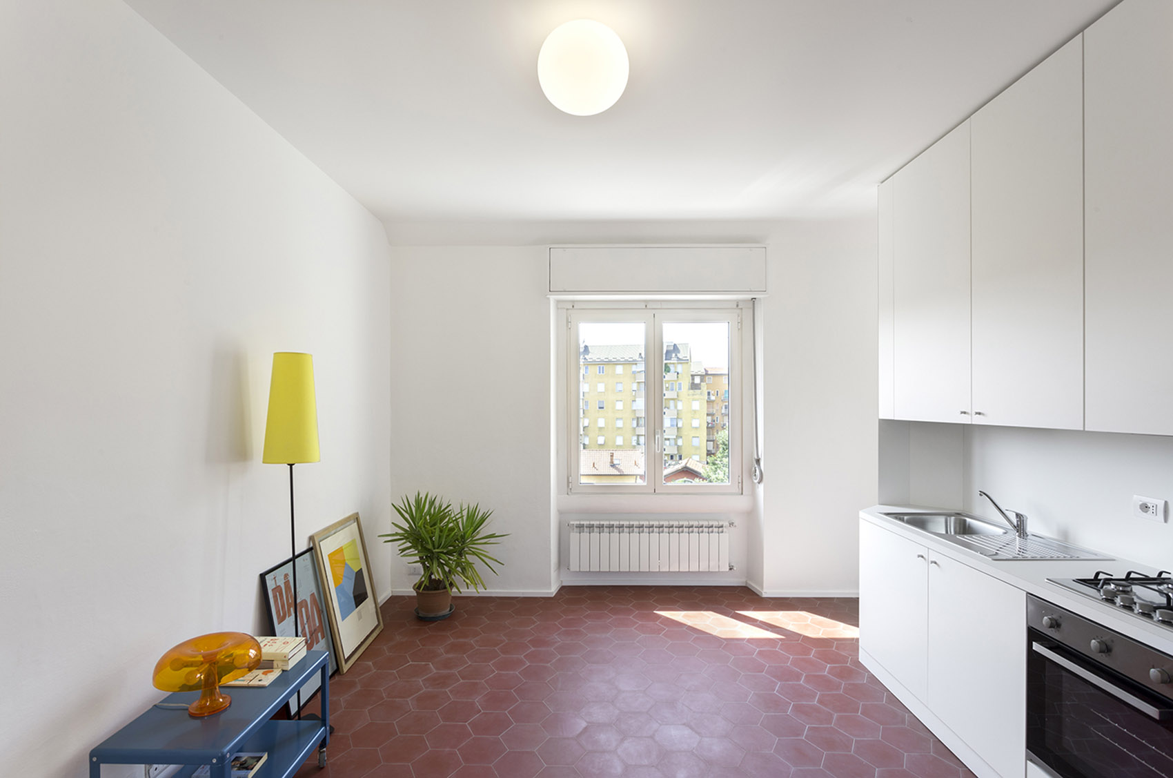 House with Alcove by casatibuonsante architects - 谷德设计网