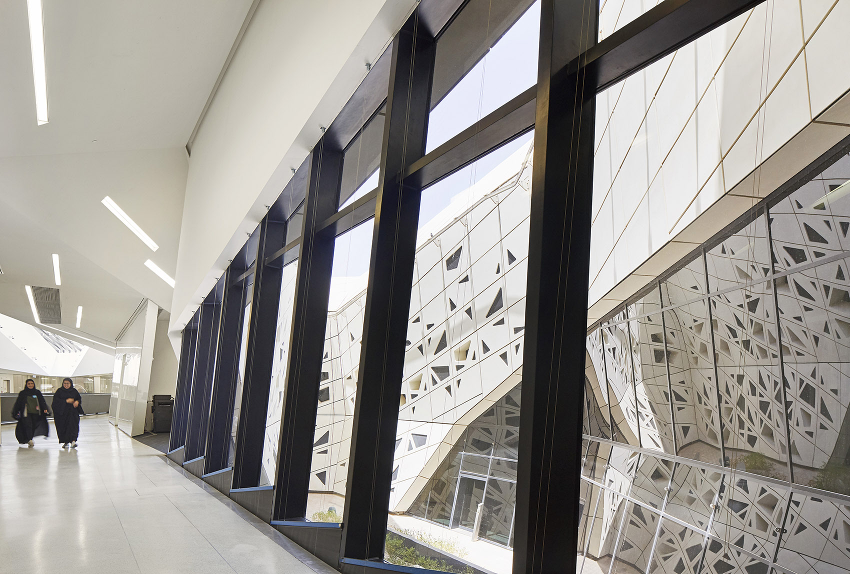 KAPSARC (King Abdullah Petroleum Studies and Research Center) by Zaha ...