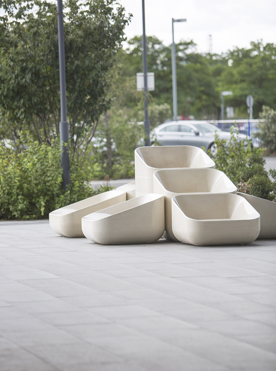 Steps By Raw Edges Design Studio - 谷德设计网