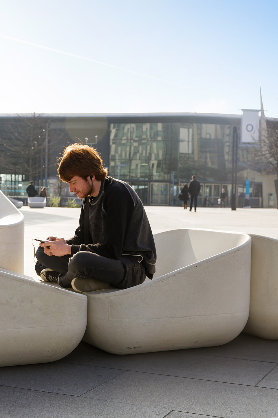 Steps By Raw Edges Design Studio - 谷德设计网