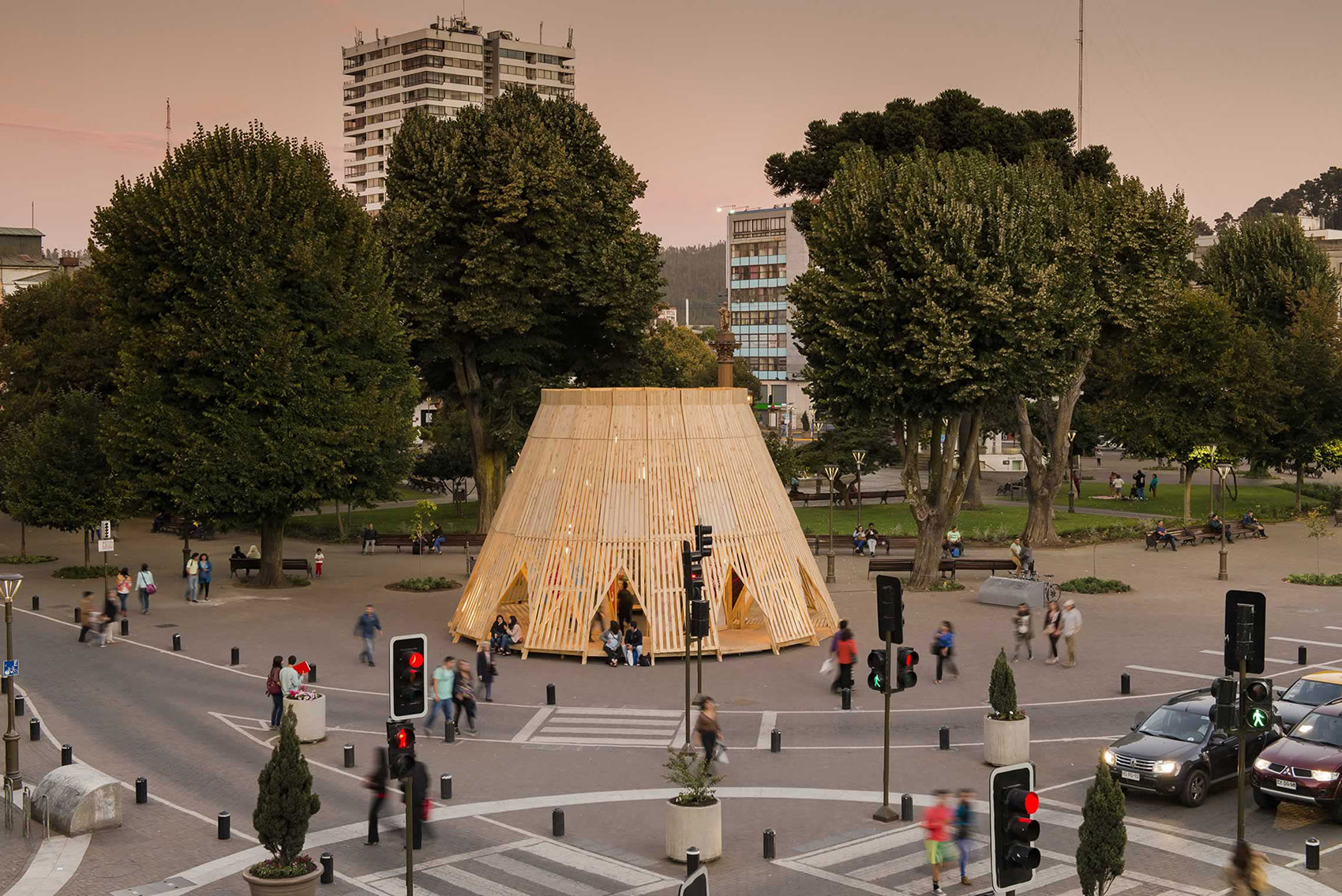The temporary pavilion design by República Portátil - 谷德设计网