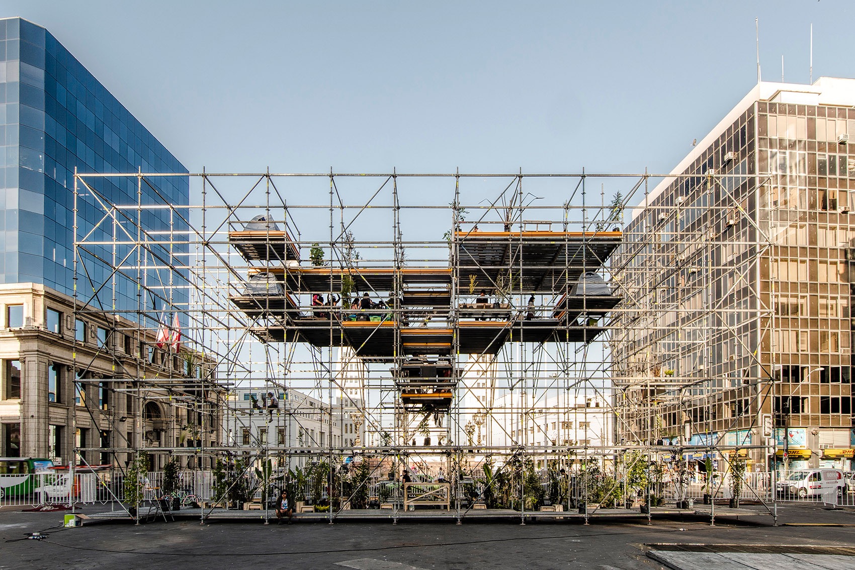 The temporary pavilion design by República Portátil - 谷德设计网