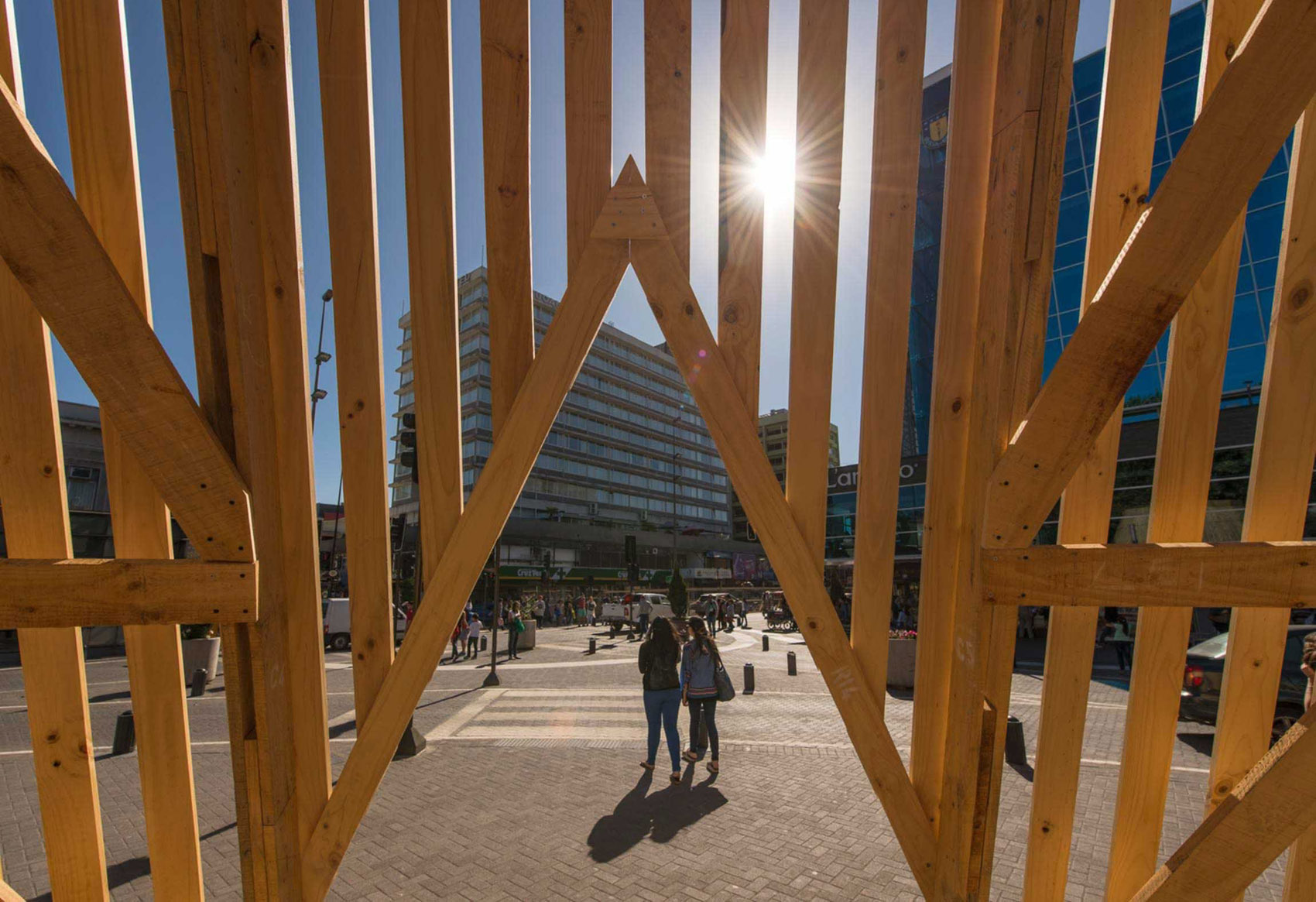 The temporary pavilion design by República Portátil - 谷德设计网