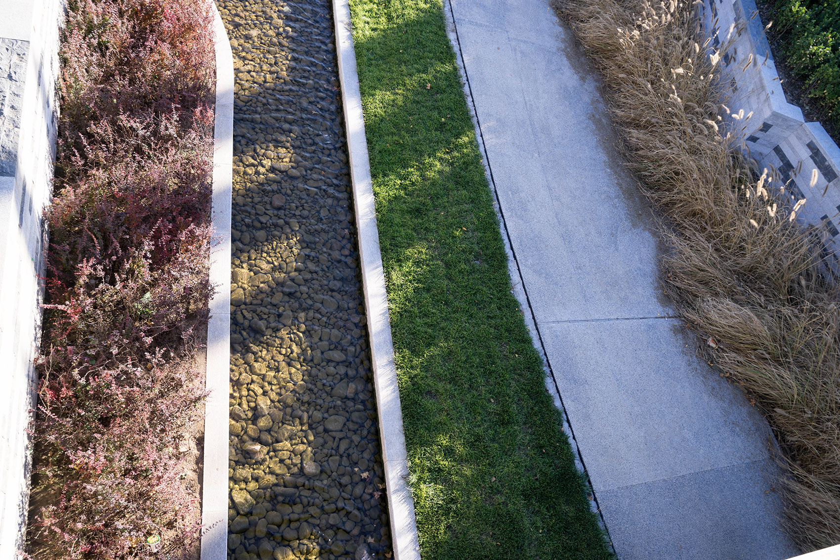 Core Green Space in Beijing Insurance Industrial Park, China, by ...