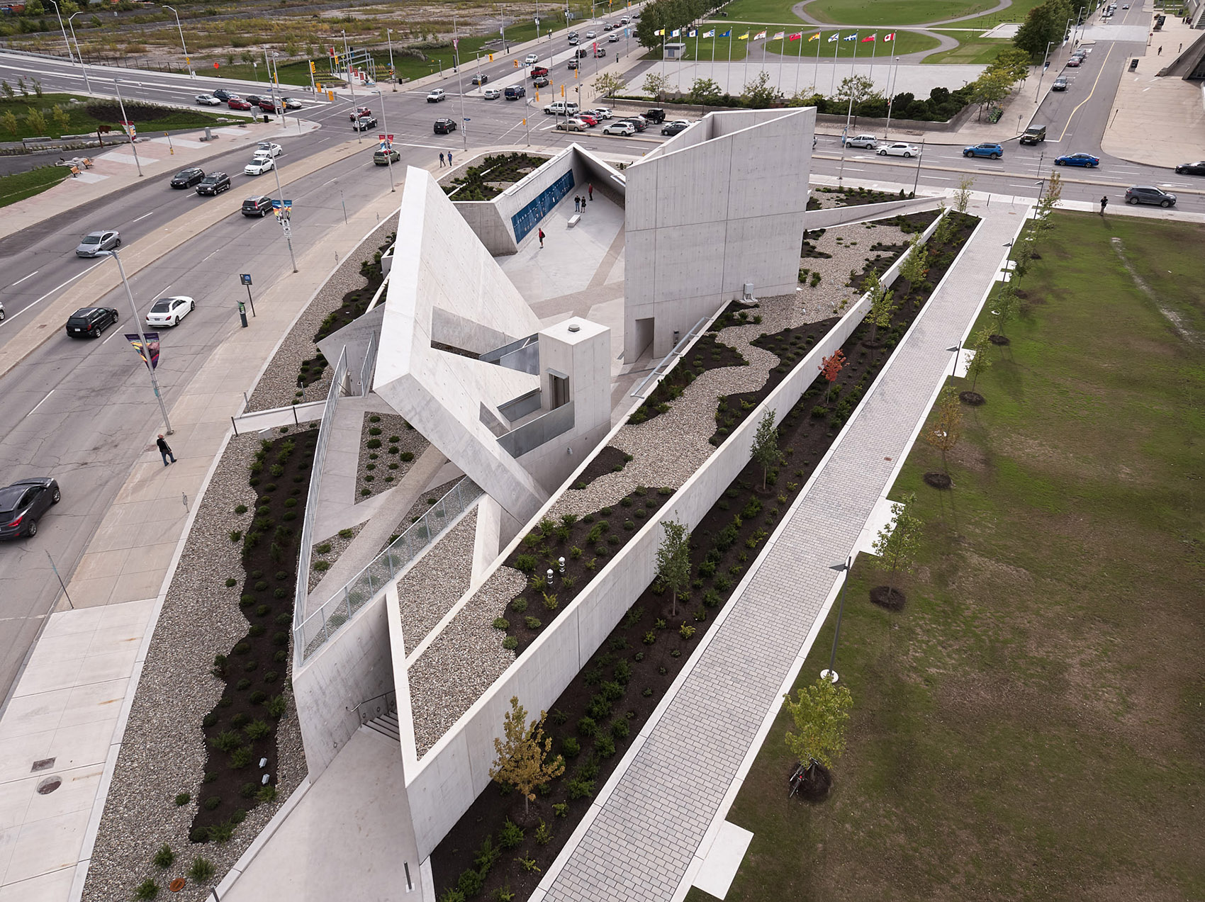 National Holocaust Monument, Ottawa, by Studio Libeskind - 谷德设计网