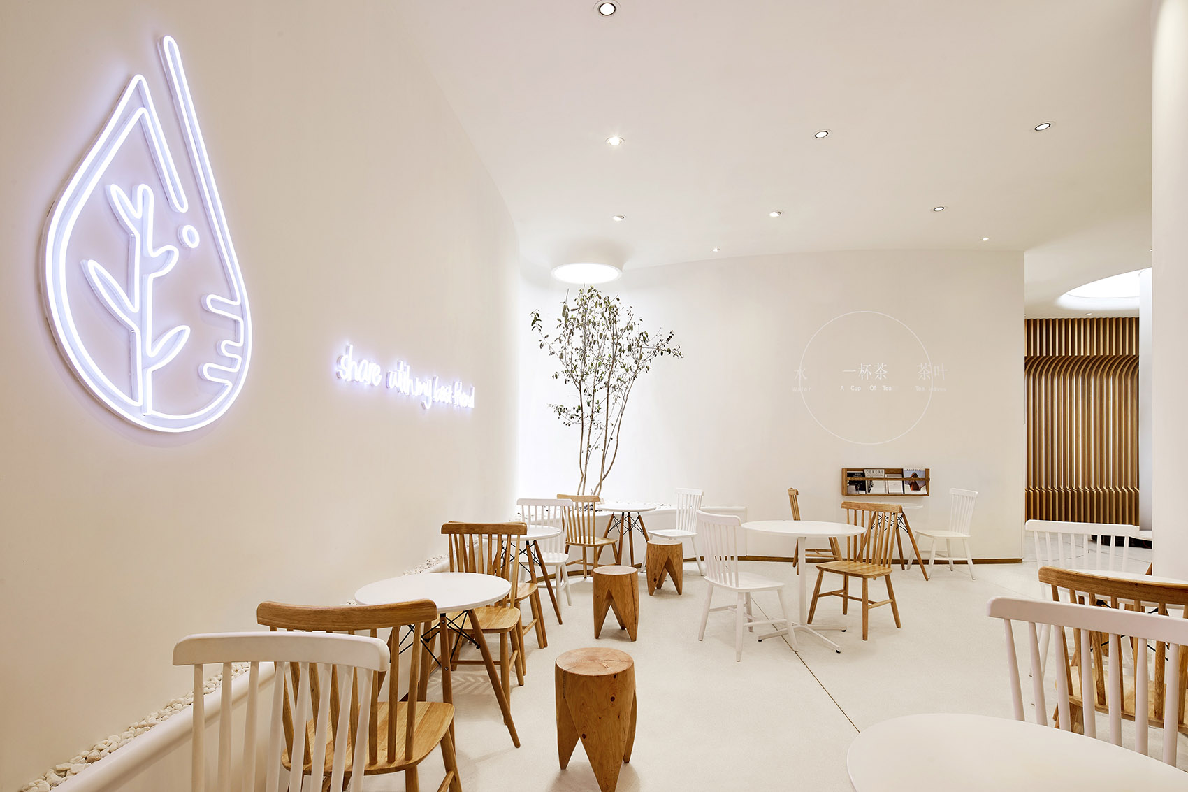 An Open Tea Box – inWe Flagship shop in Westgate Mall, Shanghai by DPD ...