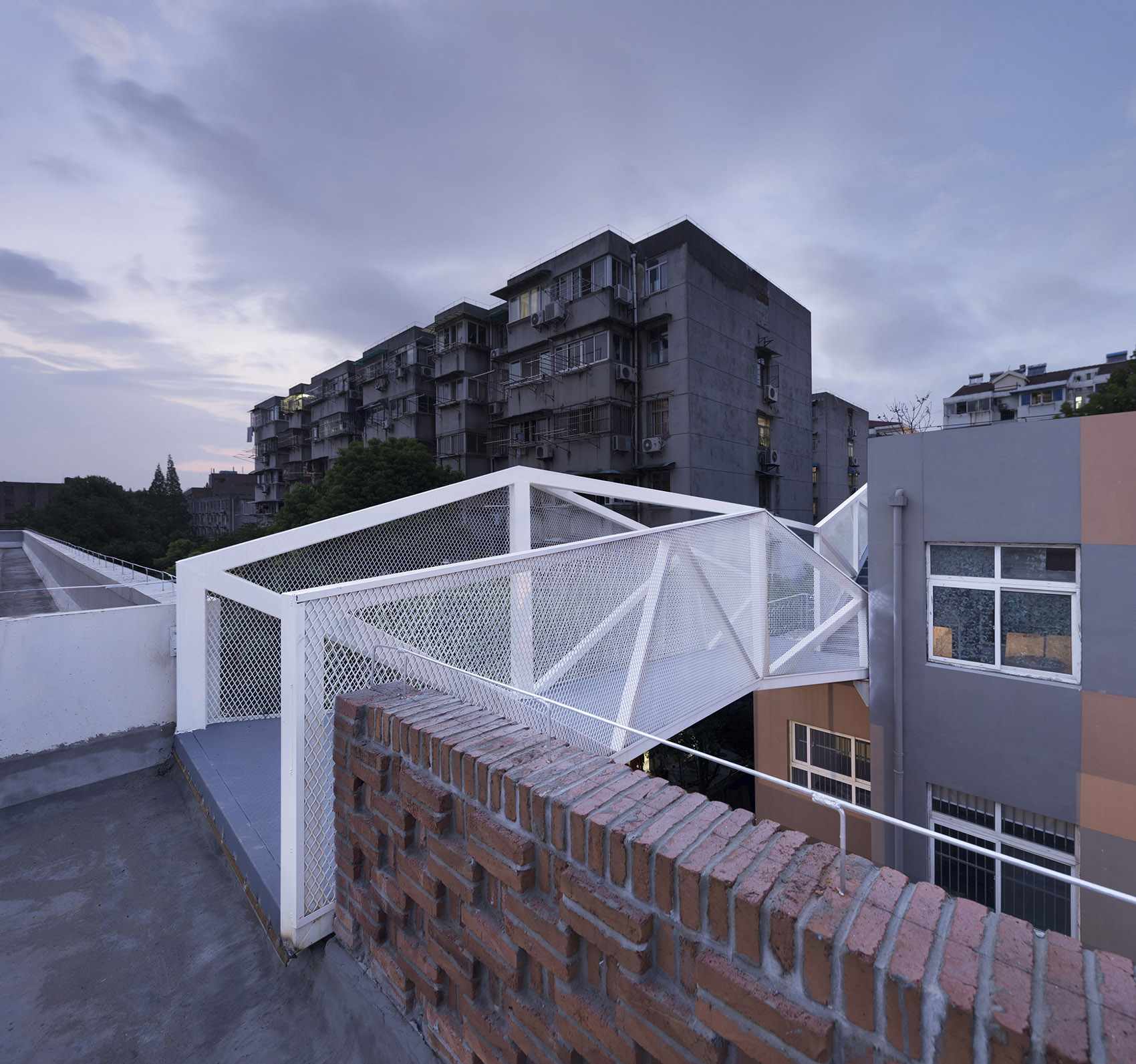 X Bridge, China by Zhang Bing & Atelier Groundwork Architecture - 谷德设计网