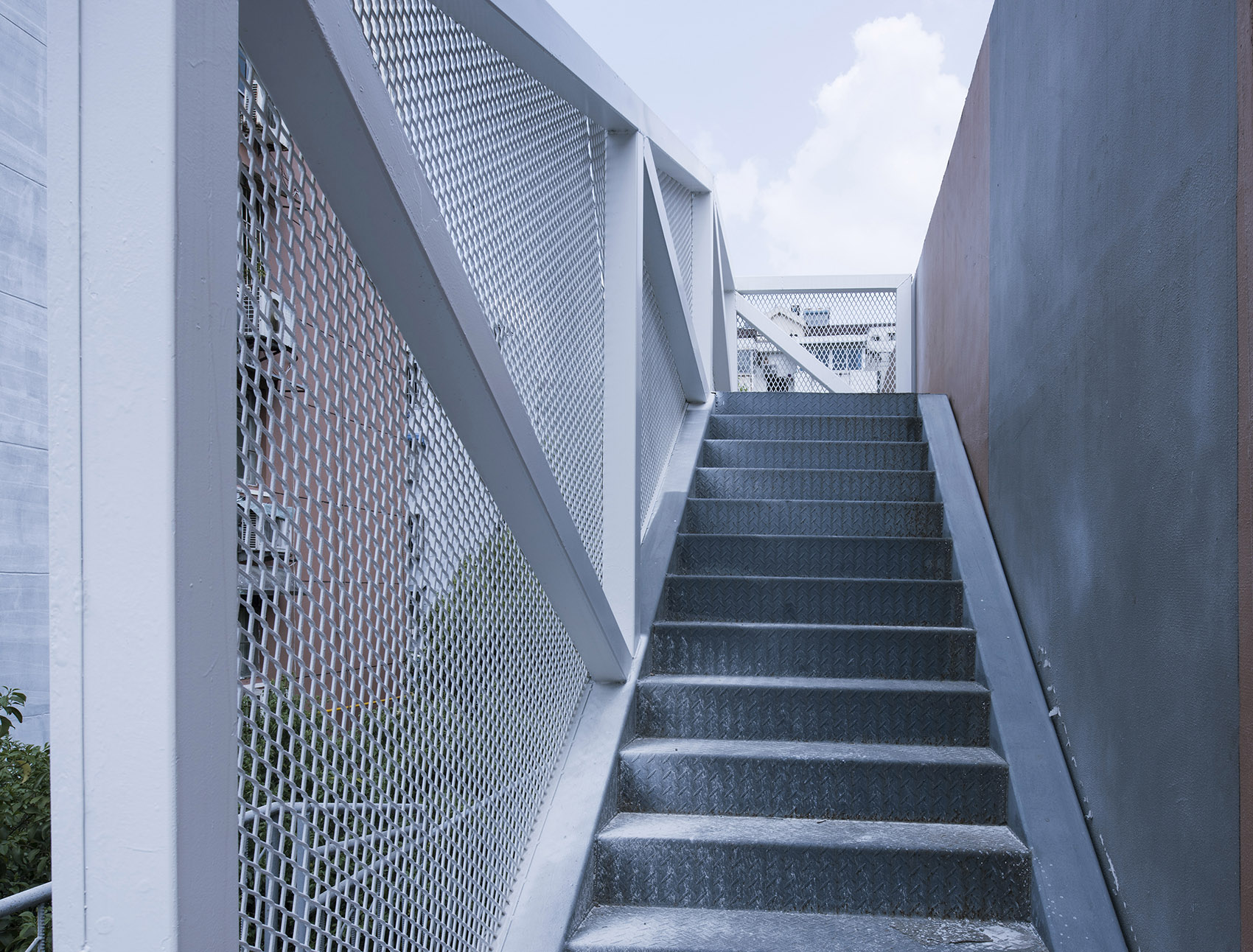 X Bridge, China by Zhang Bing & Atelier Groundwork Architecture - 谷德设计网