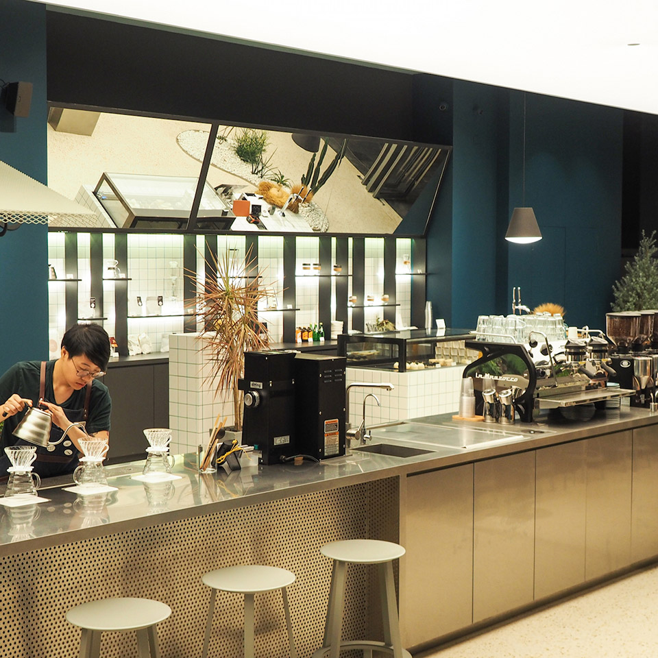 Seesaw Coffee, China by nota architects - 谷德设计网