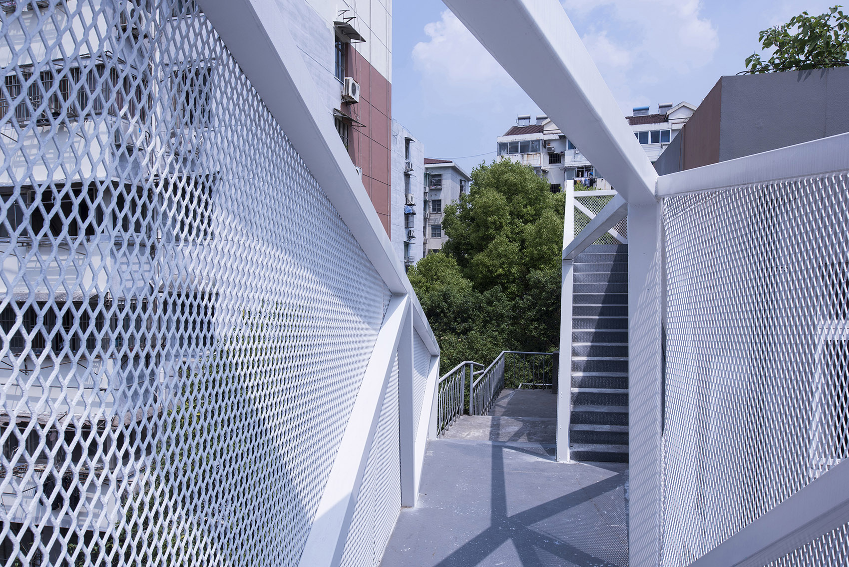 X Bridge, China by Zhang Bing & Atelier Groundwork Architecture - 谷德设计网