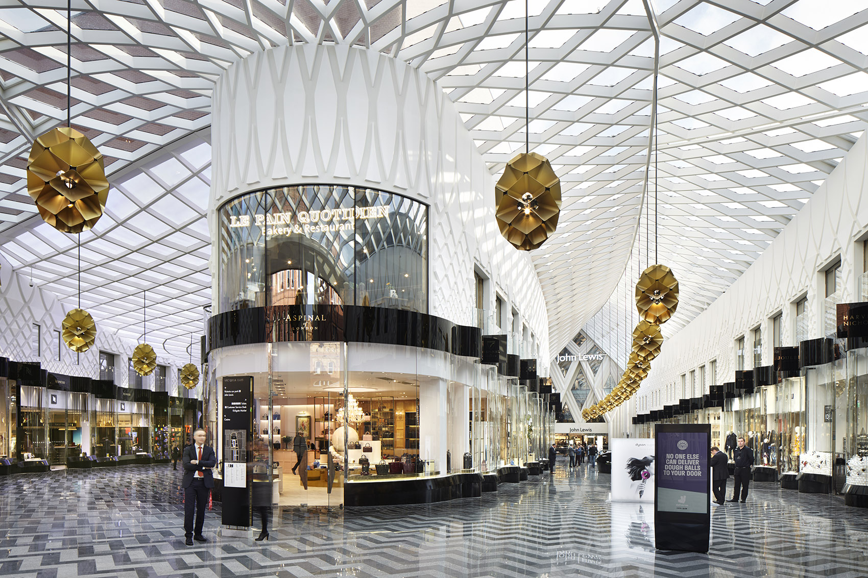 Victoria Gate Arcade by ACME - 谷德设计网
