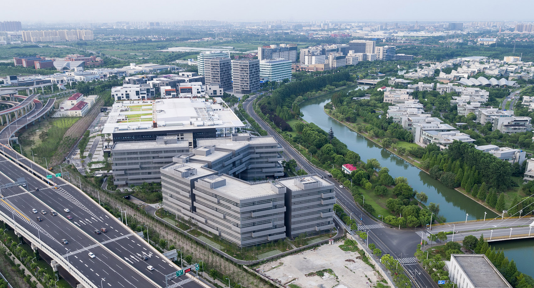 ZhangJiang IC Harbor Phase I by Atelier Archmixing + Atelier Liu Yuyang ...