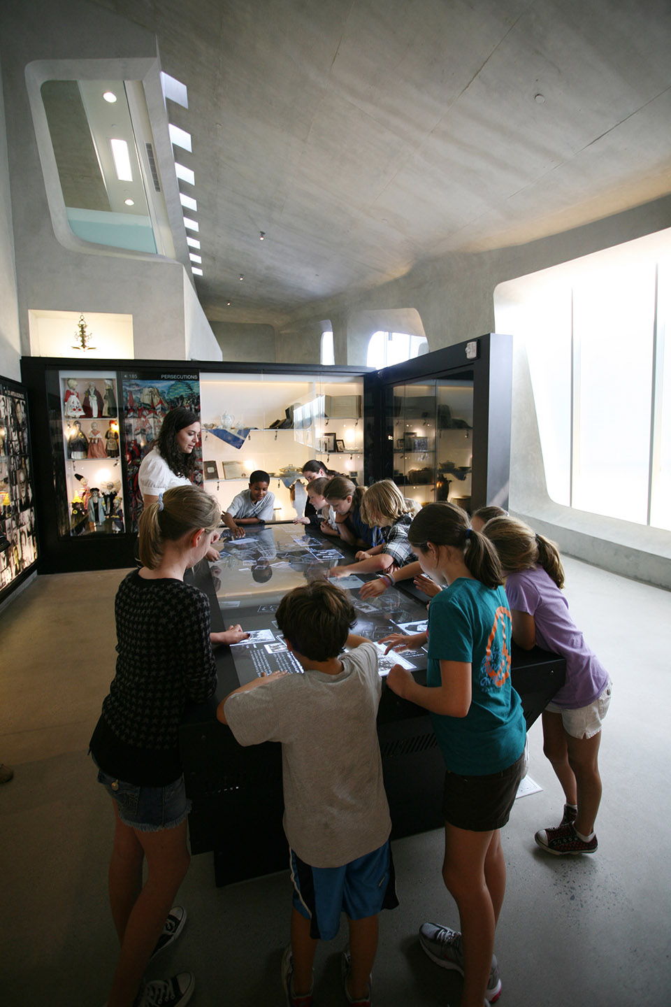 Los Angeles Museum of the Holocaust by Belzberg Architects - 谷德设计网