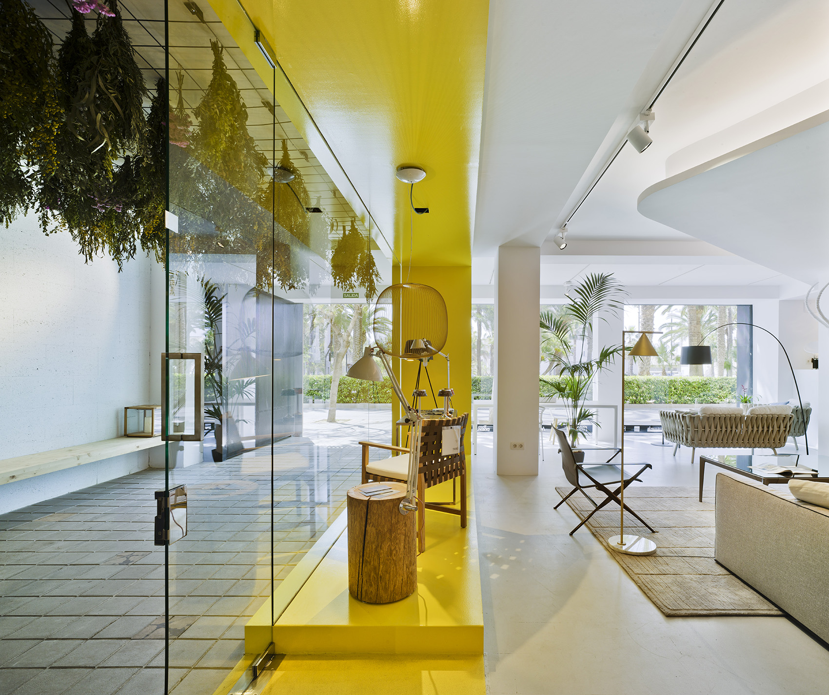 Intramuros Store by Antonio Maciá - 谷德设计网