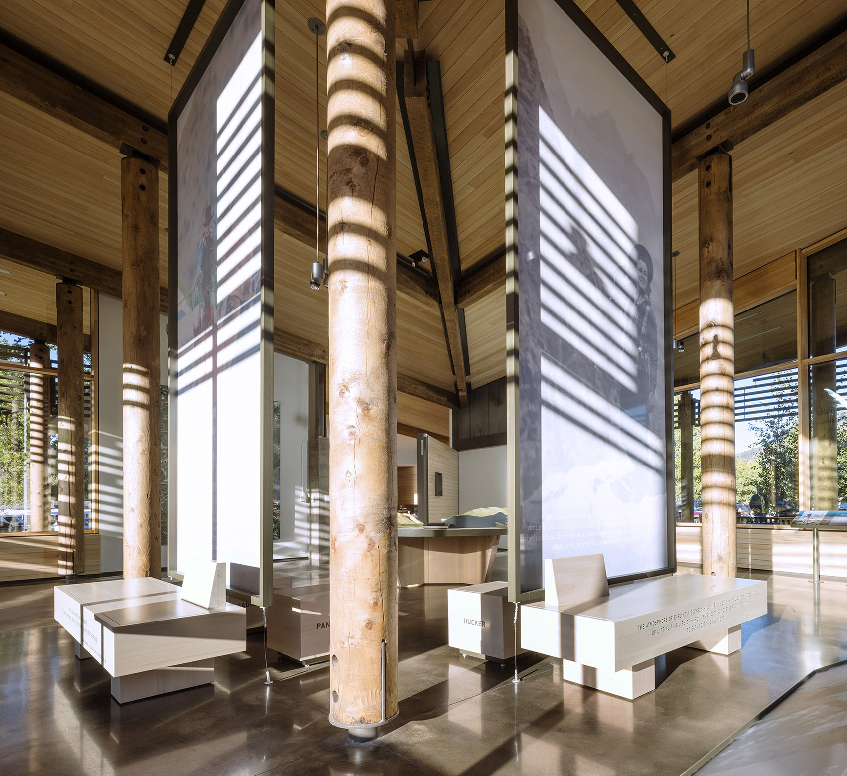 Home Ranch Welcome Center by Carney Logan Burke Architects - 谷德设计网