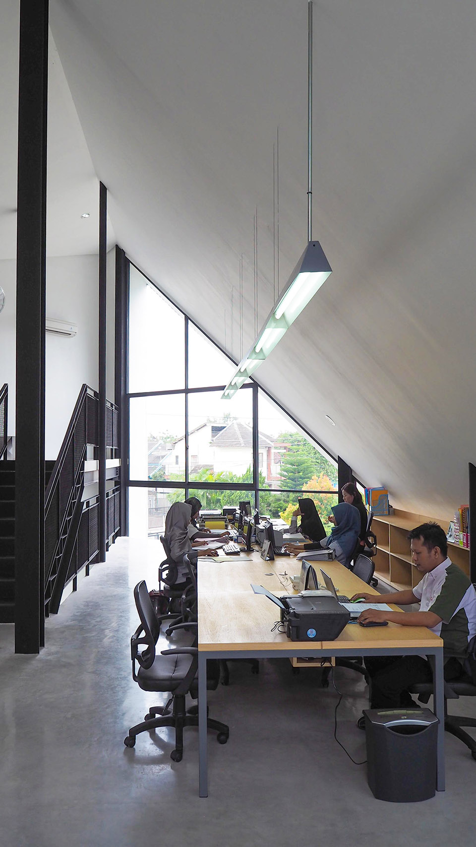 Office KL, Indonesia by STUDIO KOTA - 谷德设计网