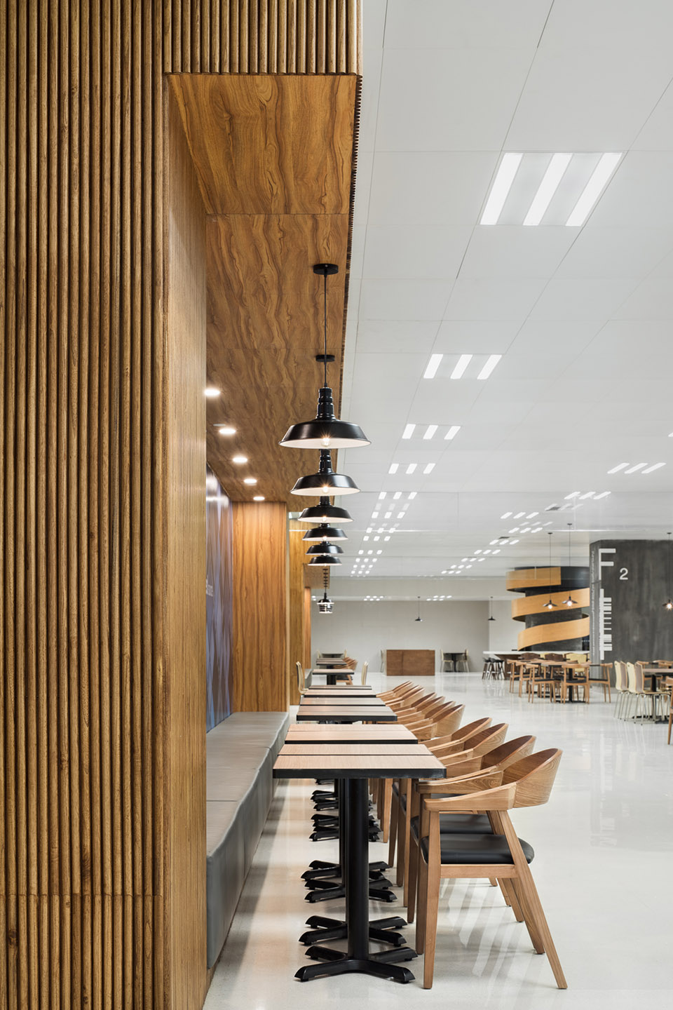 V7 restaurant, China DAMU Designworks - 谷德设计网