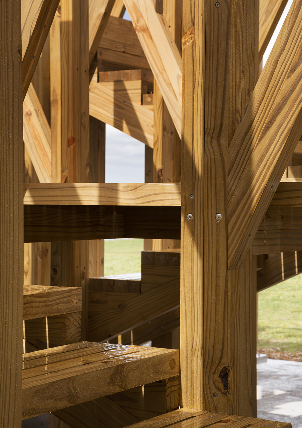 Pavilion “Nest of Culture” in Buenos Aires by Josep Ferrando - 谷德设计网