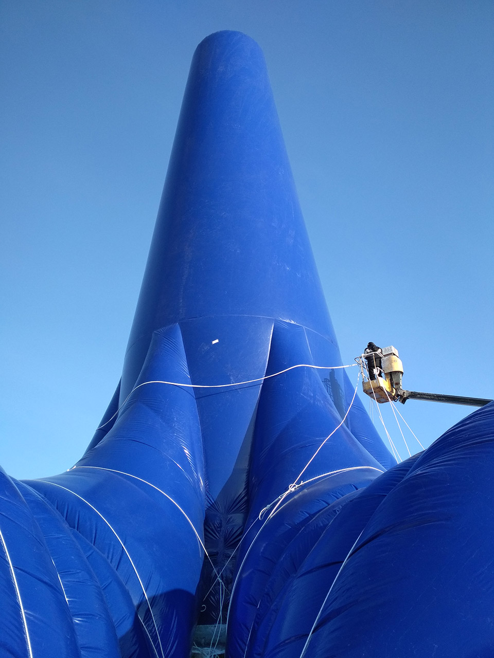 Flamenco Ice Tower by TU/e + HIT - 谷德设计网