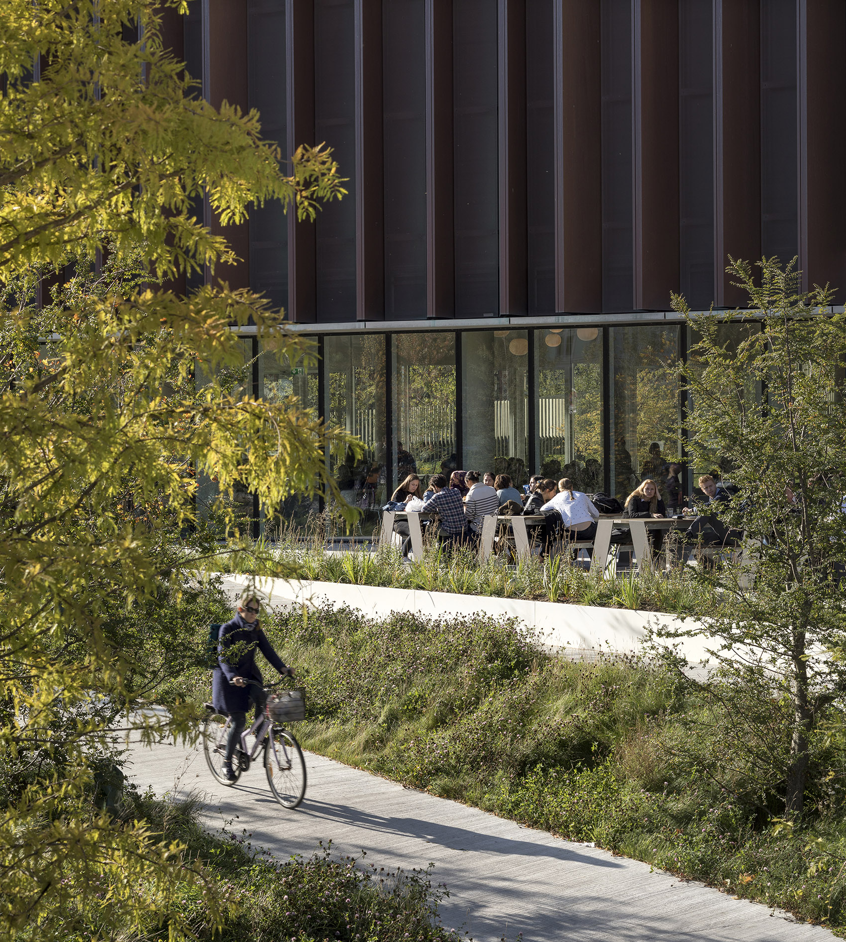 Maersk Tower, extension of the Panum complex at the University of ...