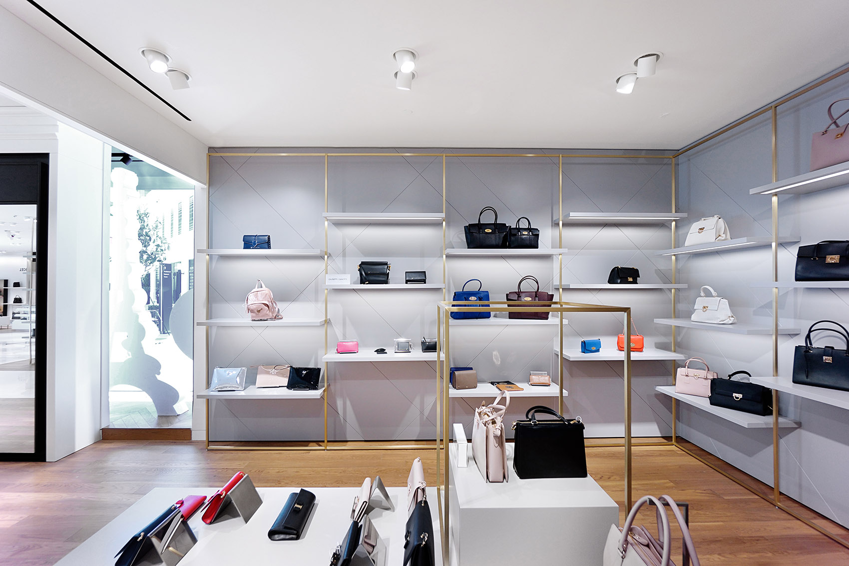 Galeries Lafayette opening in istanbul plajer & franz studio - 谷德设计网