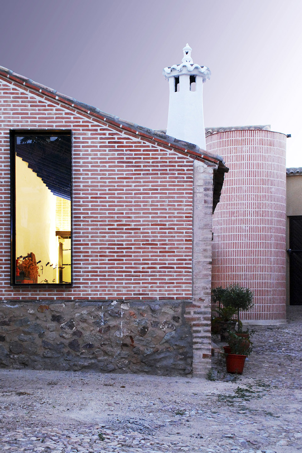 Former Haystack Refurbishment by OOIIO Architecture - 谷德设计网