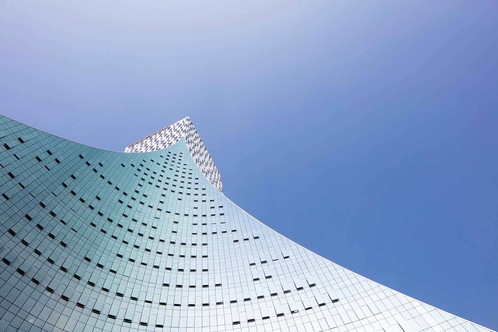 Icon Yunduan Tower, Chengdu, China by PES-Architects - 谷德设计网
