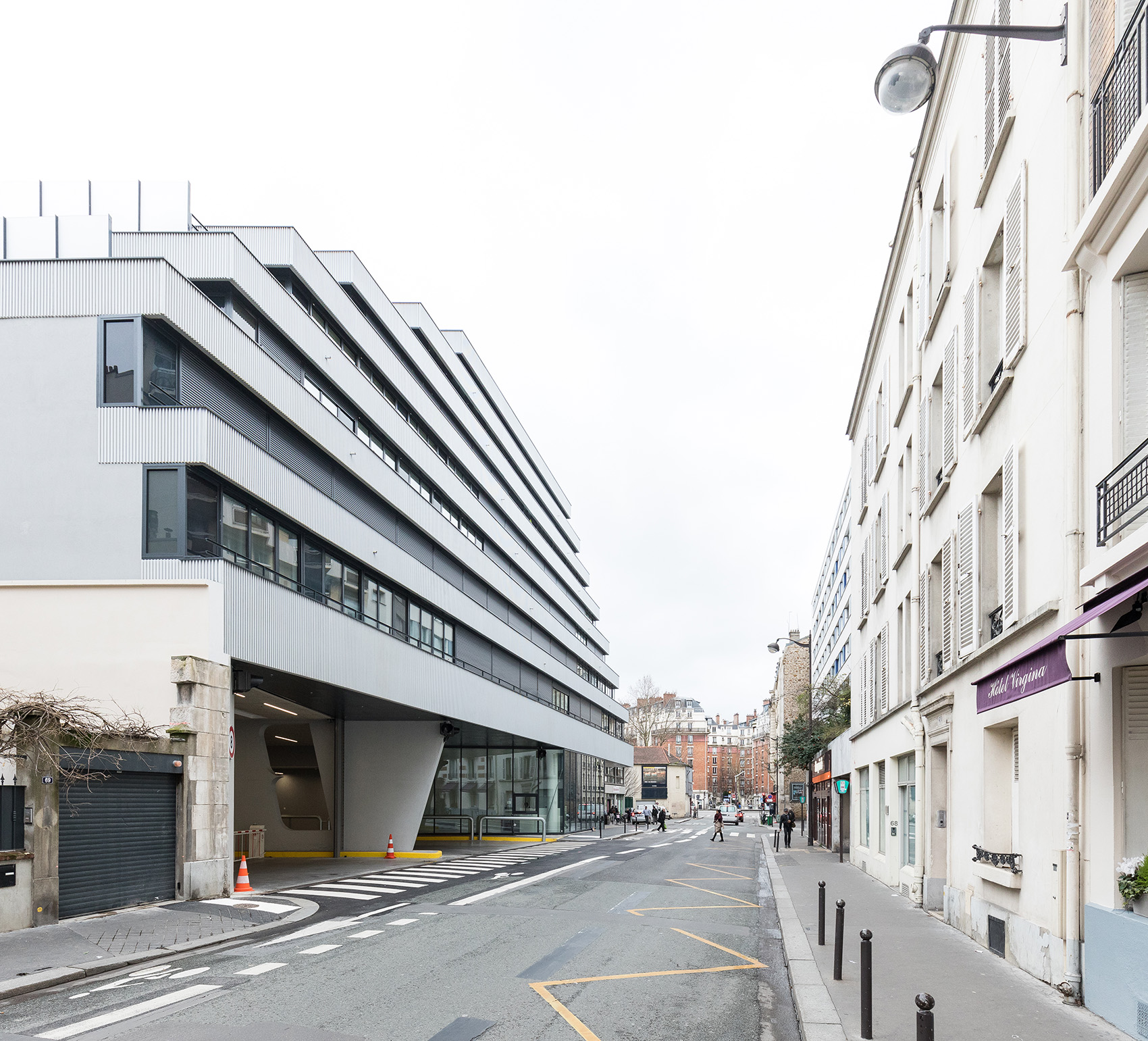 Dwellings and RATP bus center in Paris XIV by ECDM - 谷德设计网