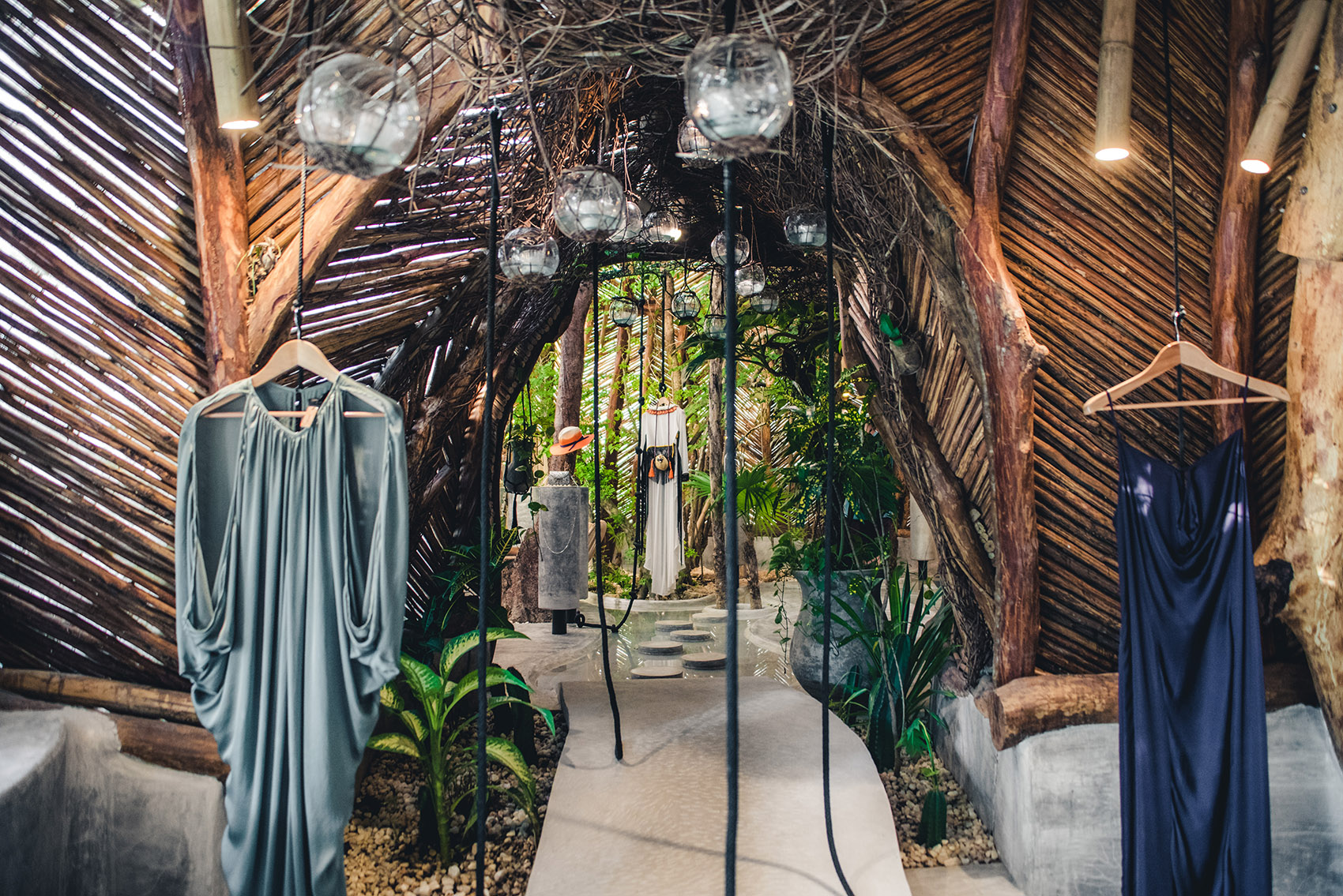 New Futuristic Boutique ZAK IK at Azulik Hotel - 谷德设计网