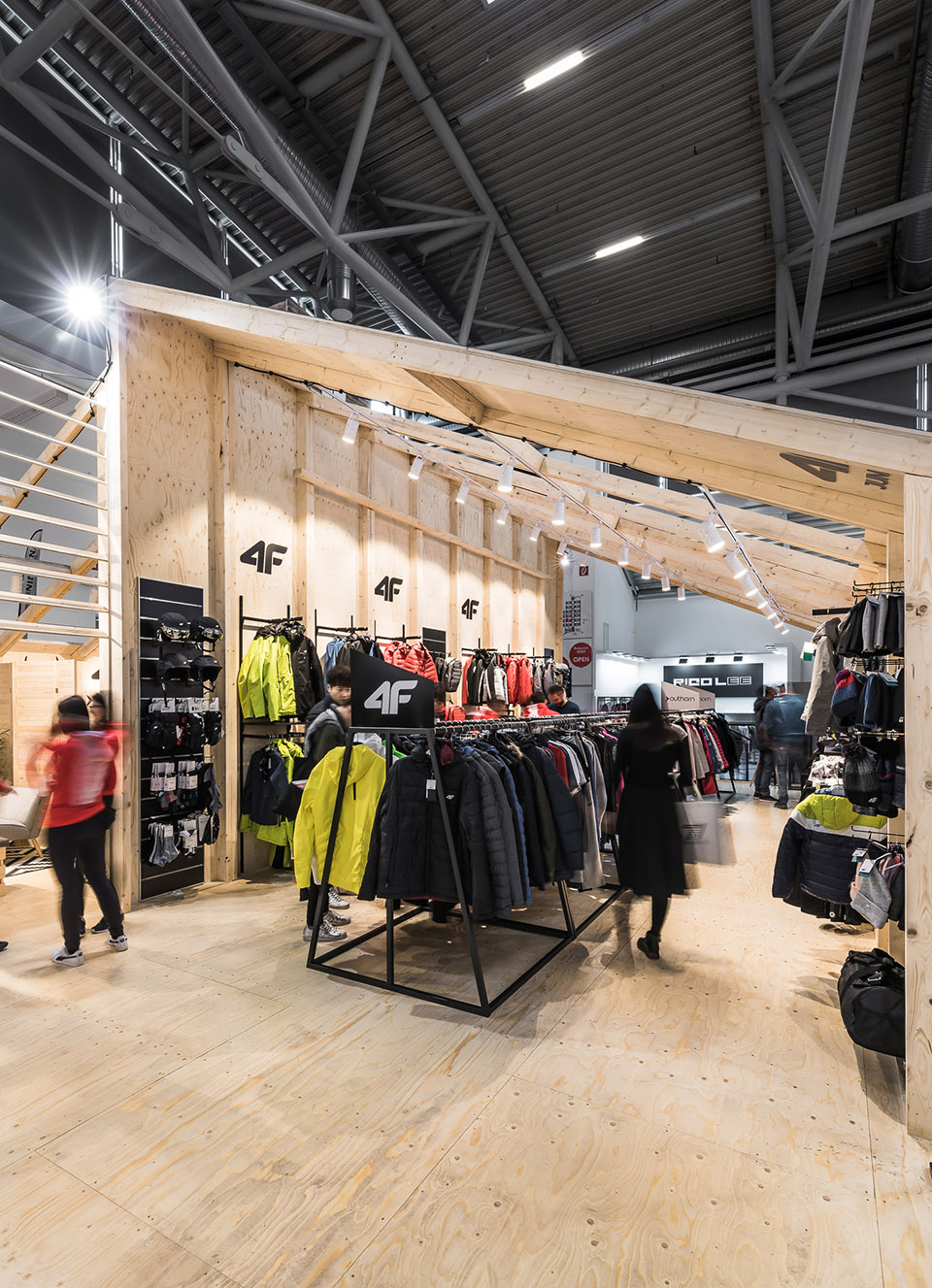 4F fair stand by mode:lina - 谷德设计网