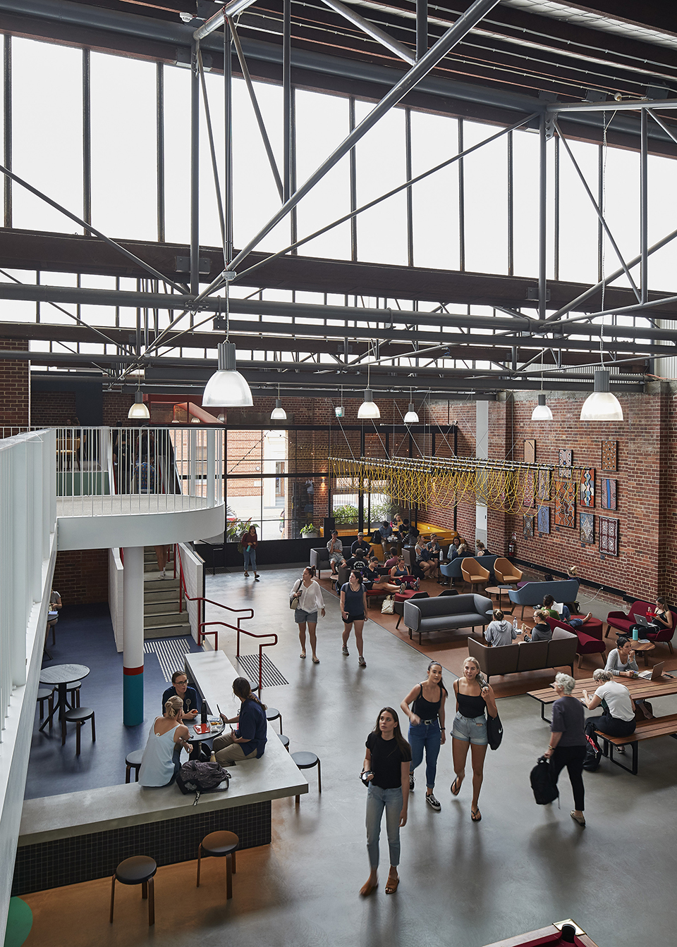 Student Hub at Notre Dame by Cox Architecture - 谷德设计网