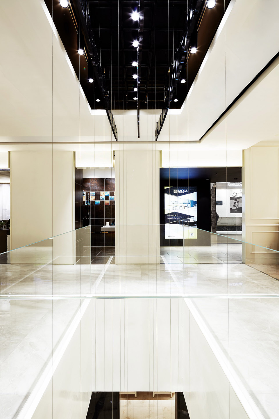 The “IMOLA” ceramic showroom by Sun Chuanjin - 谷德设计网